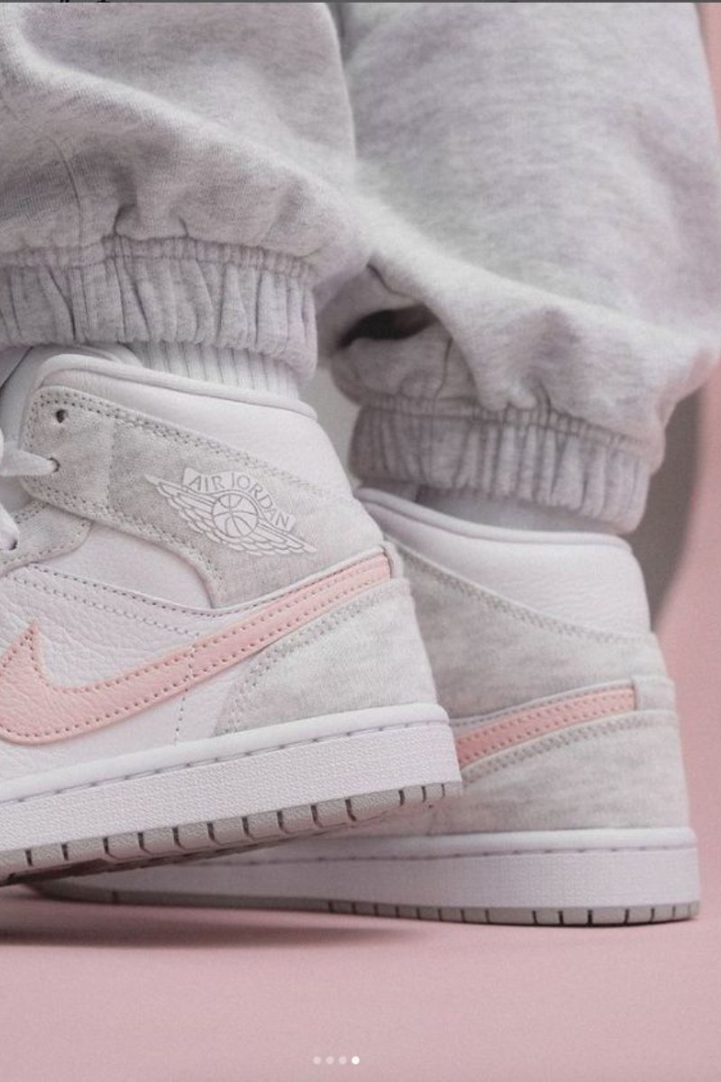 Shop for Nike Air Jordan 1 Mid sneakers under INR 20,000 | 10 Hills Studio